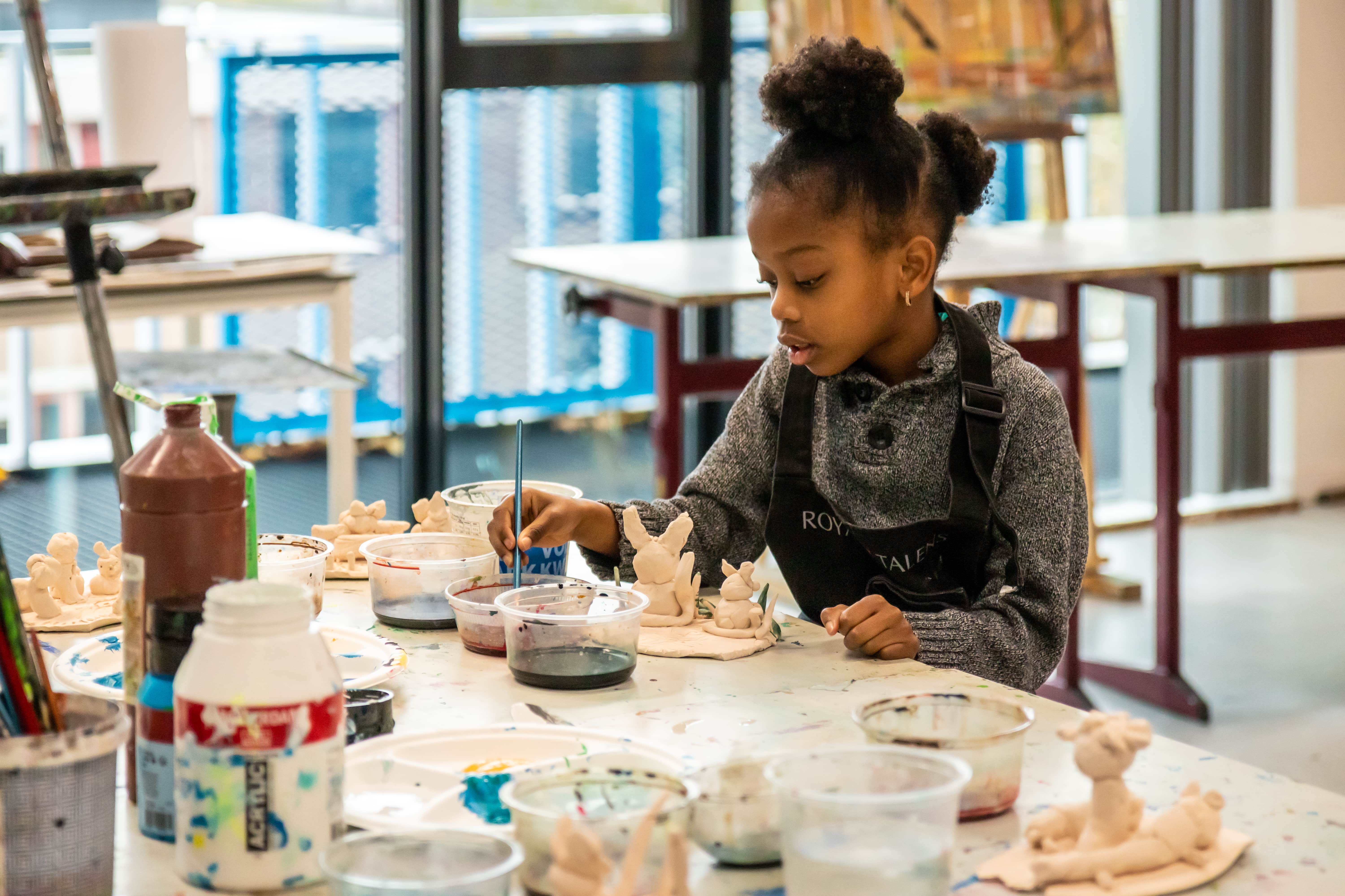 Drawing and painting course for ages 6–9 in Eindhoven | CKE
