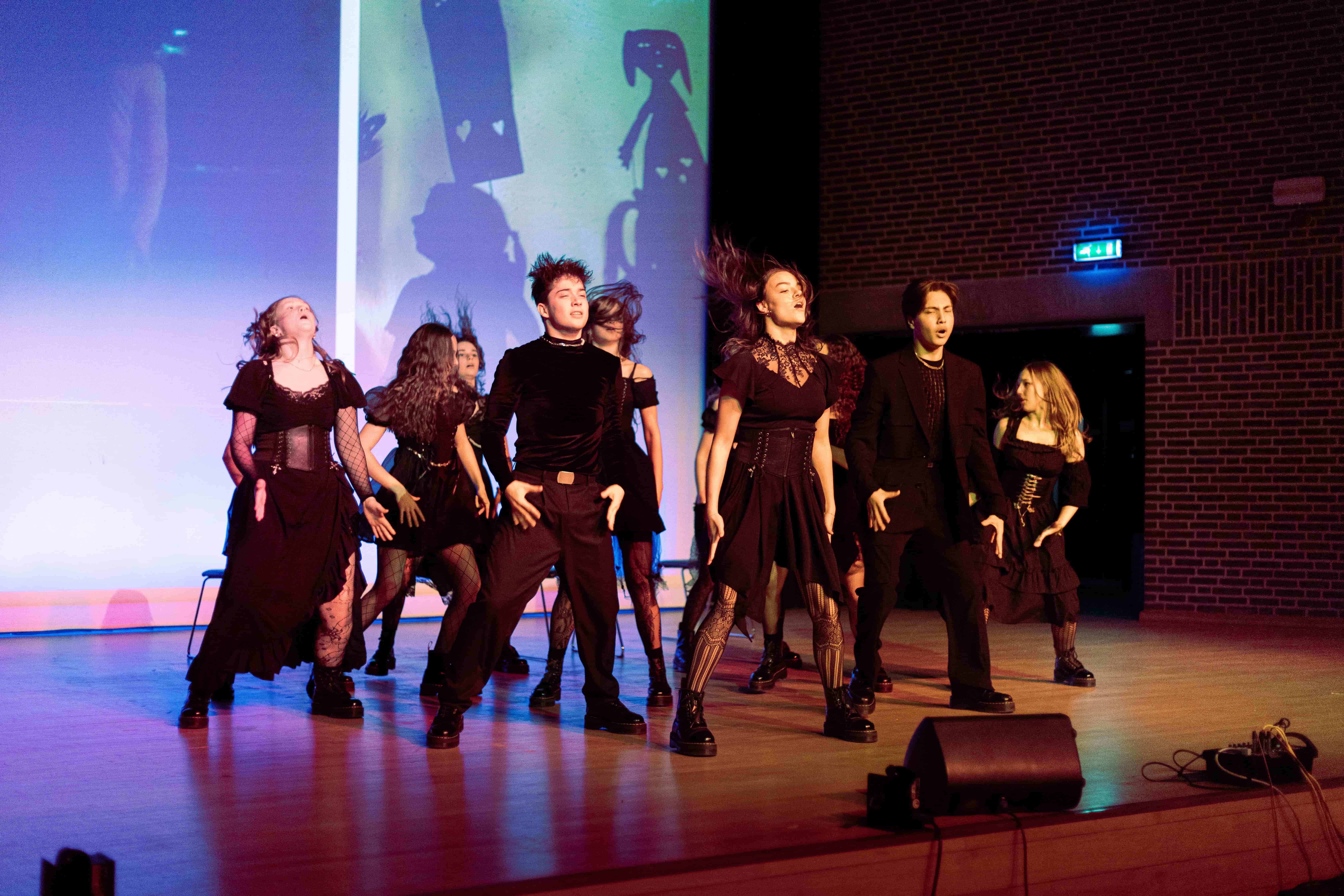 Hip Hop Dance Classes for Adults in Eindhoven | CKE